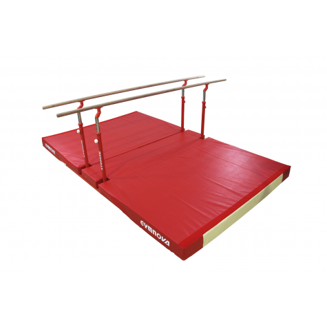 Agrès de gym, cheval d'arçon et poutres