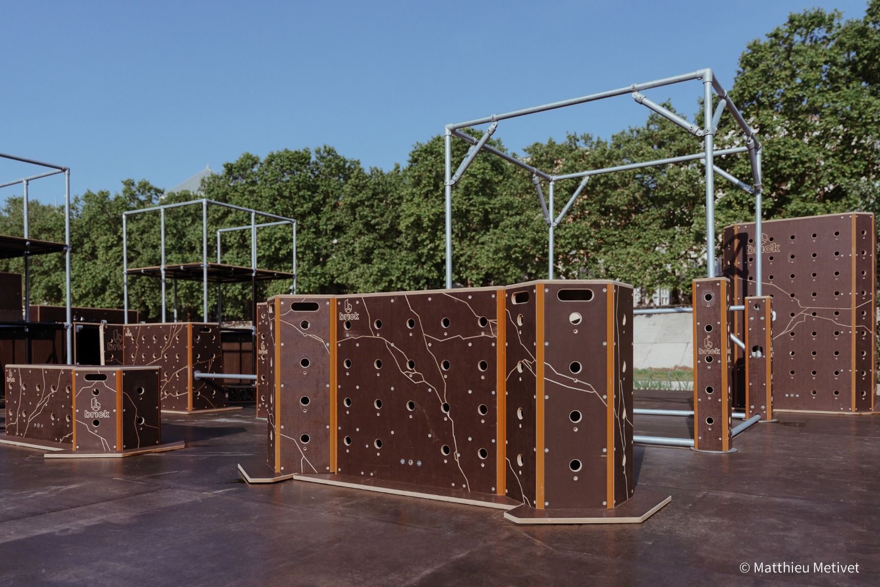 HIGH BONE ASSEMBLED MODULE Water-resistant